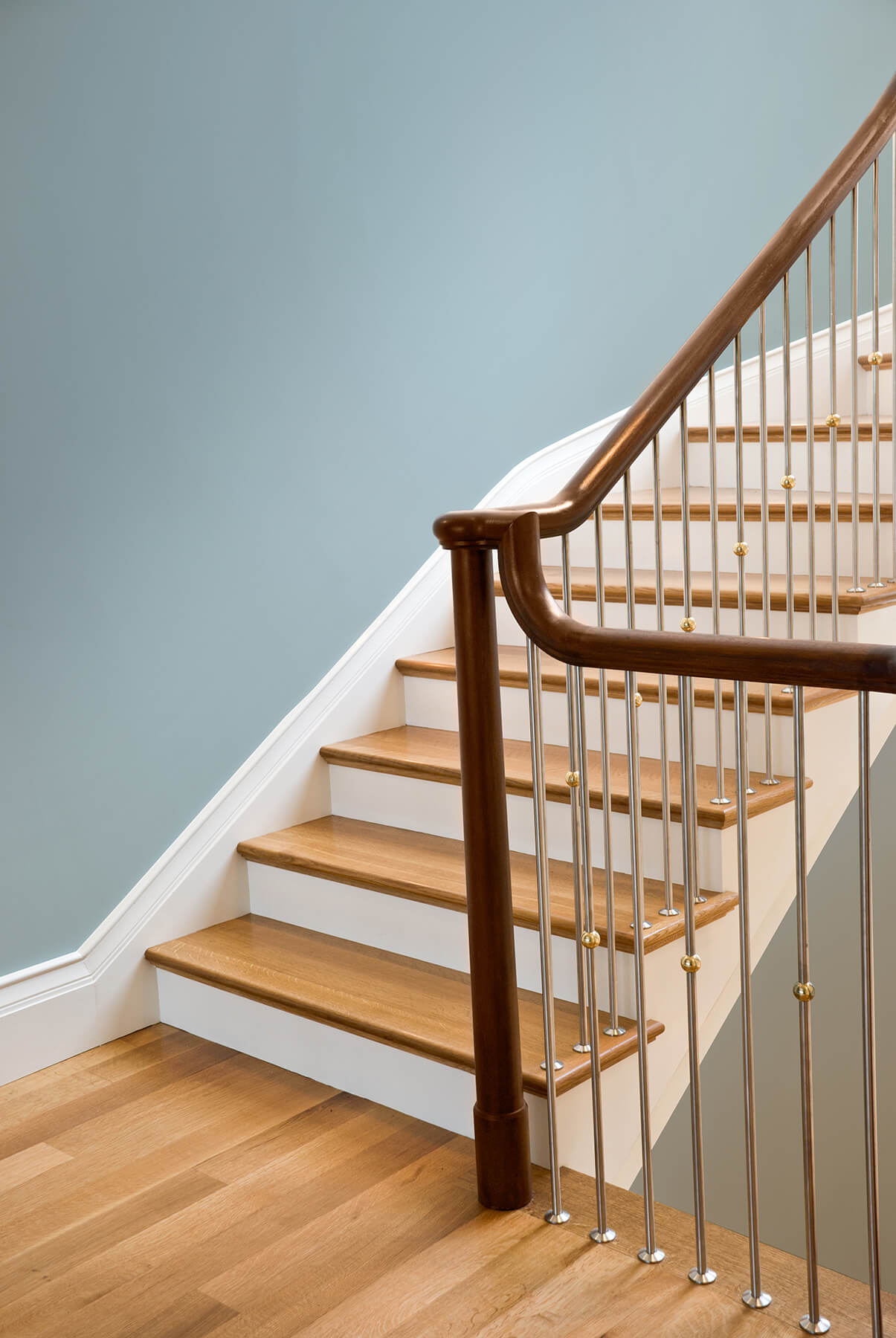 Over-The-Post Railing – Cooper Stairworks